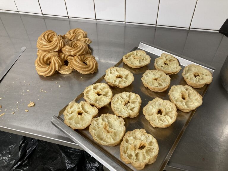 Choux Pastry - One Dough Three Different Pastries / Šlágr Café (Marie ...